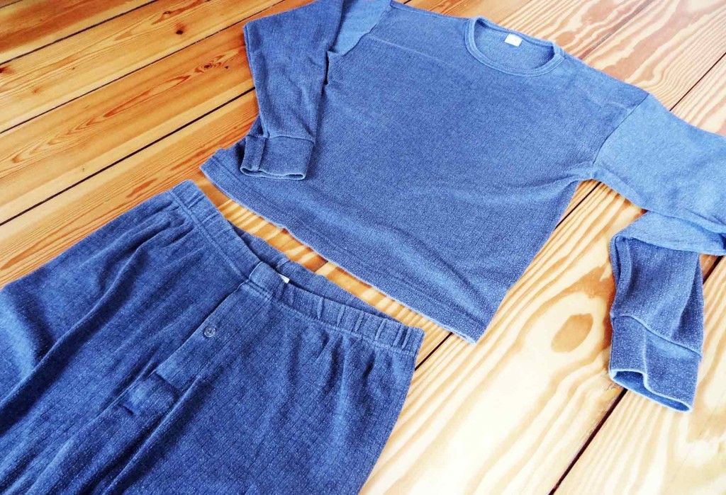 Waterproof Oilskin, warm Gloves, woolen Socks, Long Johns & Co