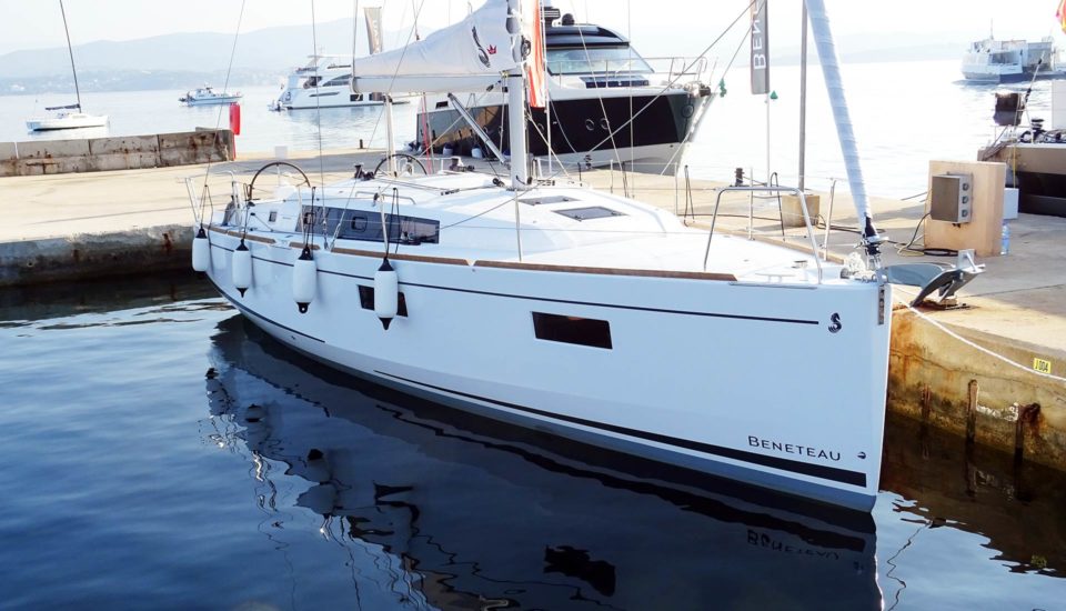 Meet the Beneteau Oceanis 38.1 Performance