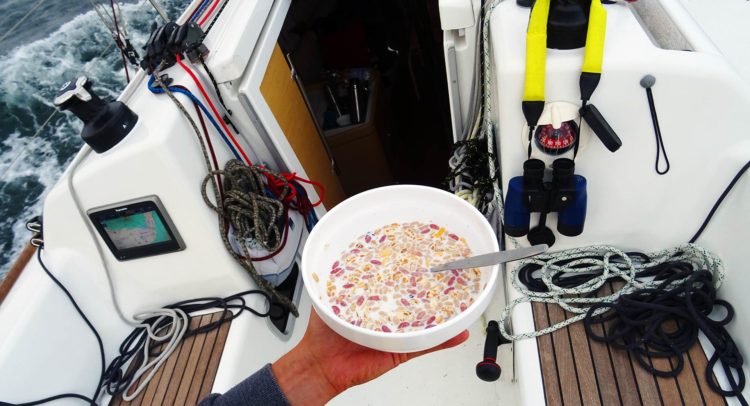 Veggie Sailing: Skipping Meat underway – no-frills-sailing.com