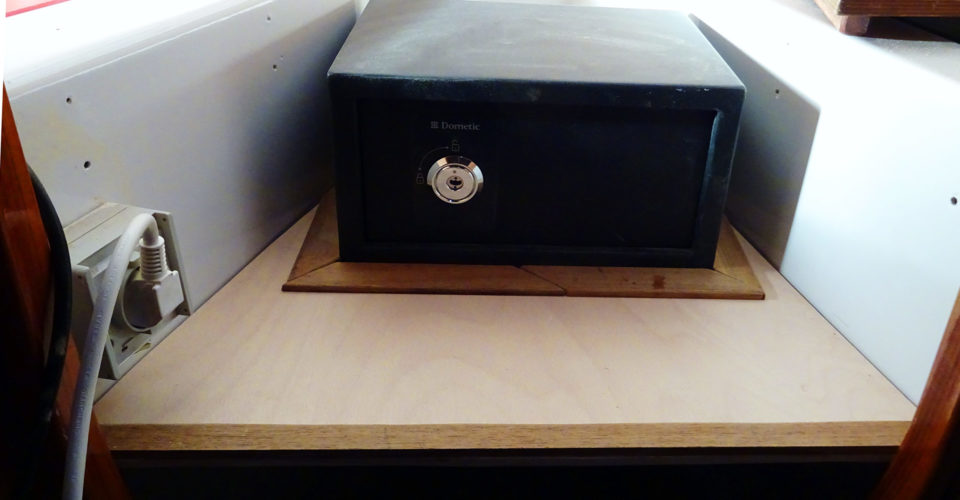 A Yacht´s Safe