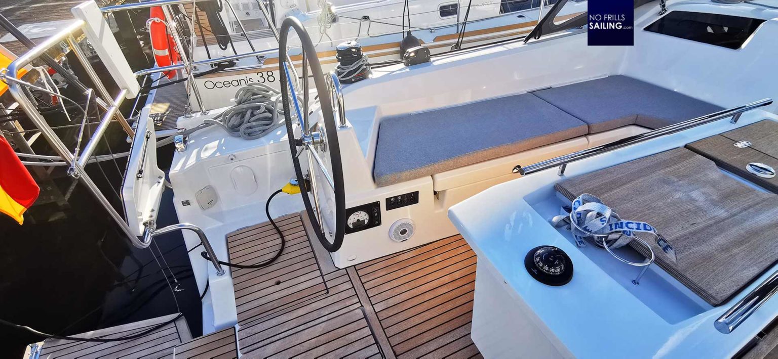 New Oceanis 40.1: First Look & complete Walkthrough