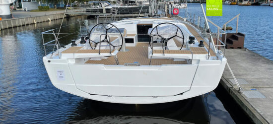 Exclusive Look: New Hanse 460