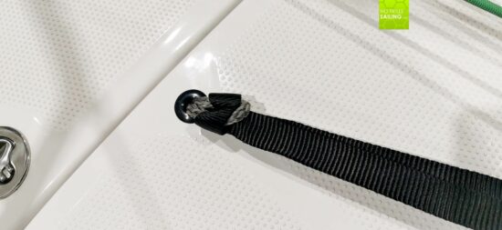 Offshore sailing basic equipment: Jackstay