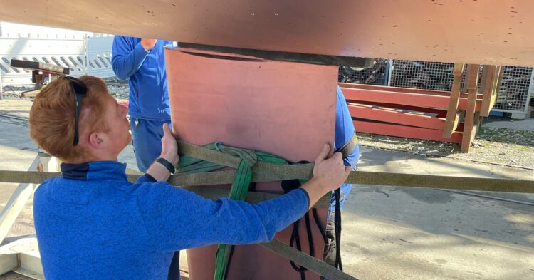 Fitting a sailboat´s keel – no-frills-sailing.com