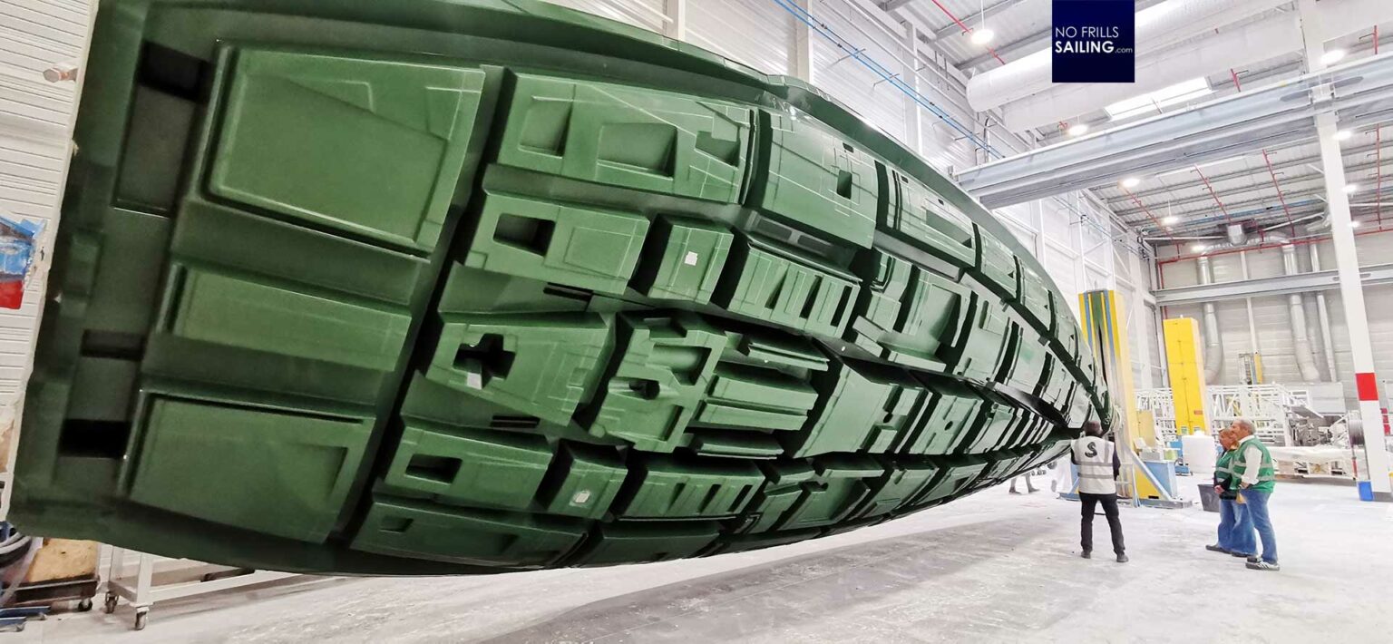 Moulds in GRP shipbuilding
