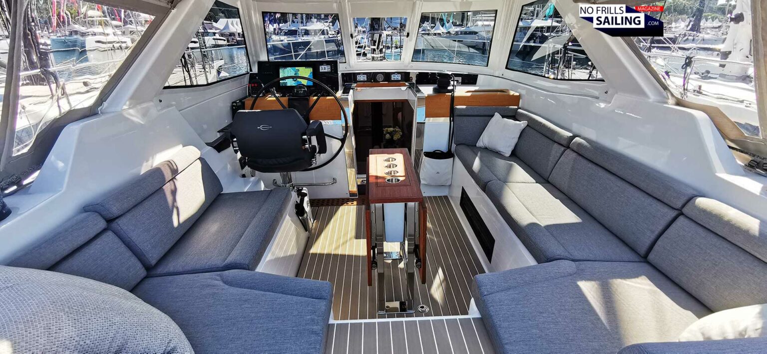 Bluewater Icon: Amel 60