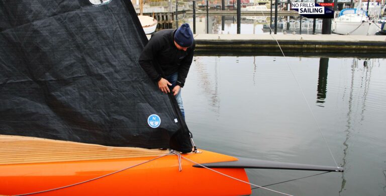 Woy with a Wow – no-frills-sailing.com